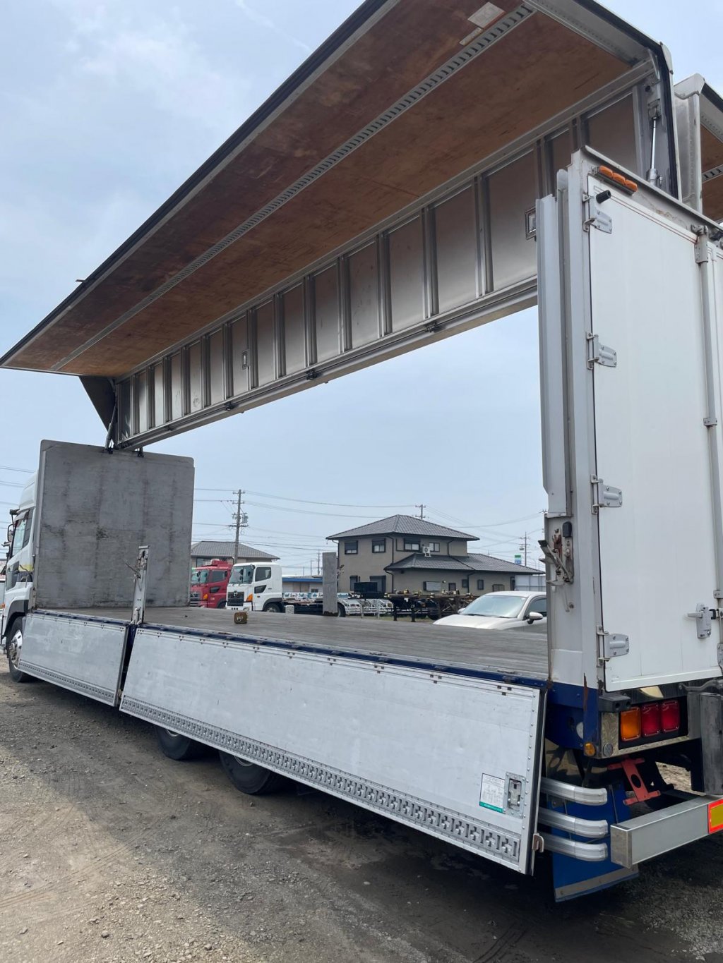 NISSAN UD PKG-CD4ZA Aluminum Wing Van over 10t｜[ Nikkoauto.,LTD. ] -Japanese used truck ...